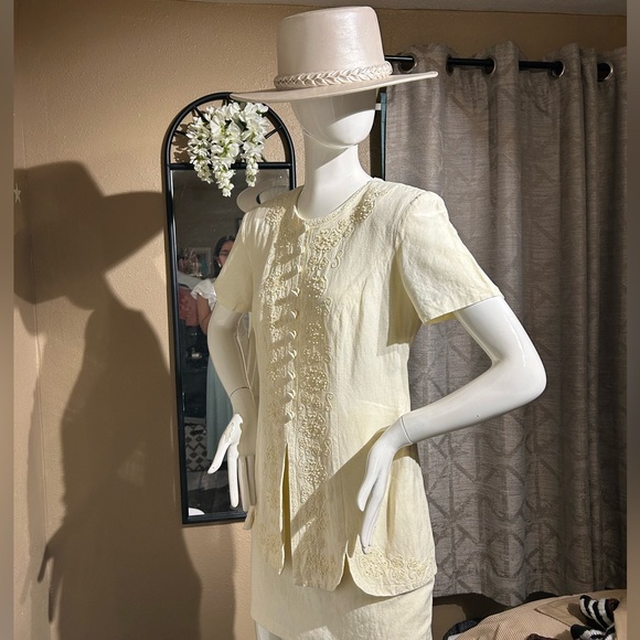 karin stevens | Dresses | Karin Stevens Vintage Beige Dress | Poshmark